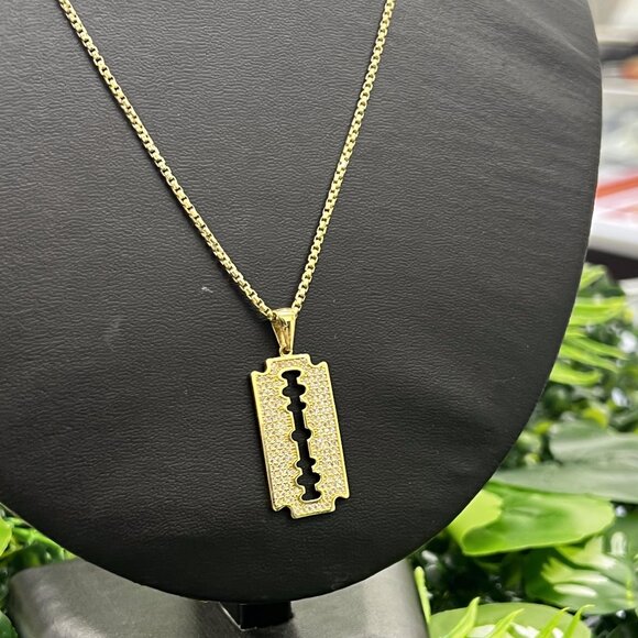 Prime Jewelry 269 | Jewelry | New 4k Yellow Gold Razor Blade Pendant ...